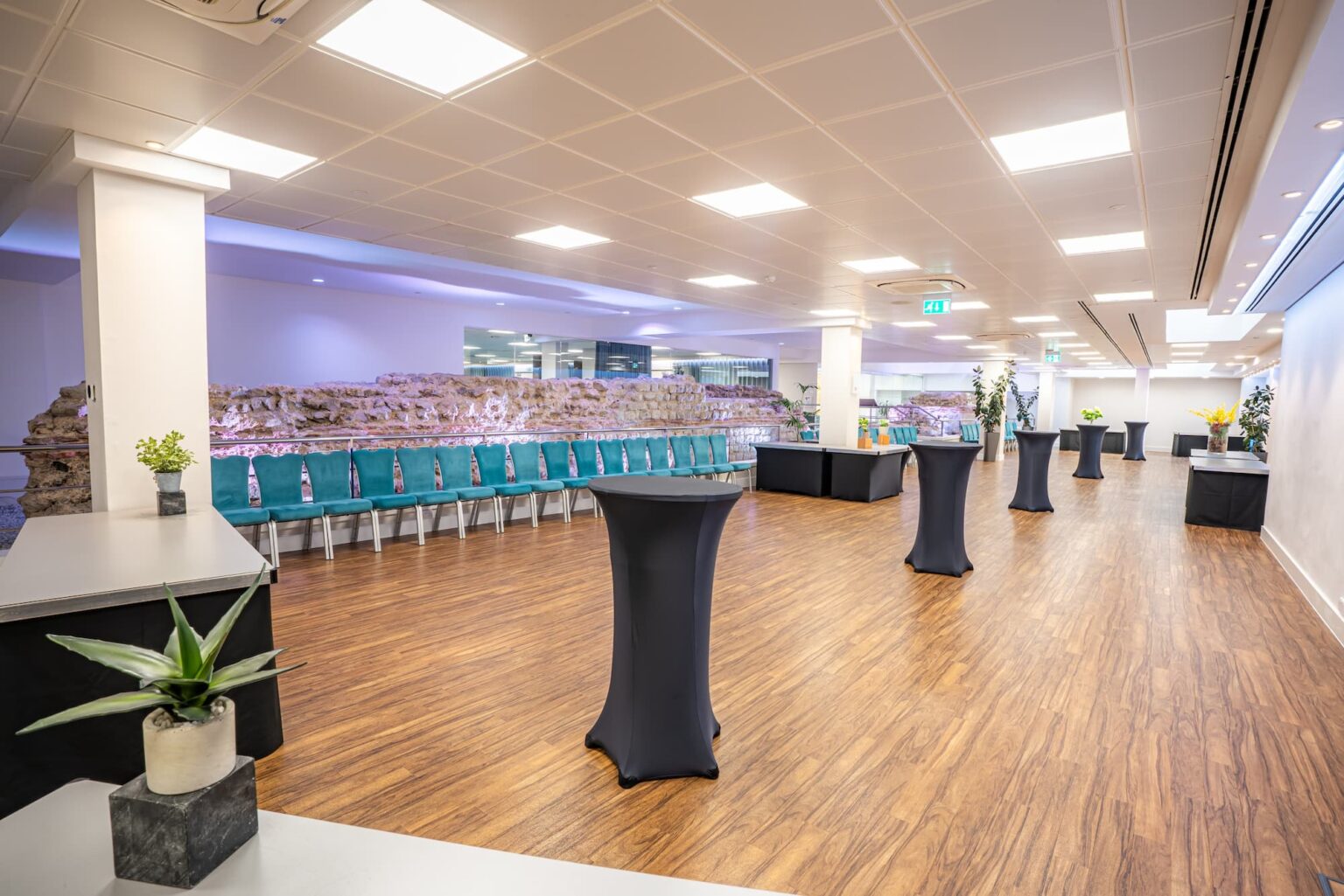 Hire 1 America Square • DDR from £70