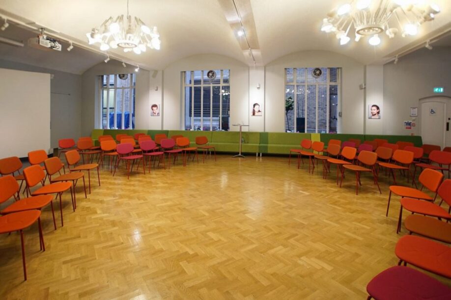 Book Dutch Hall | Function Fixers